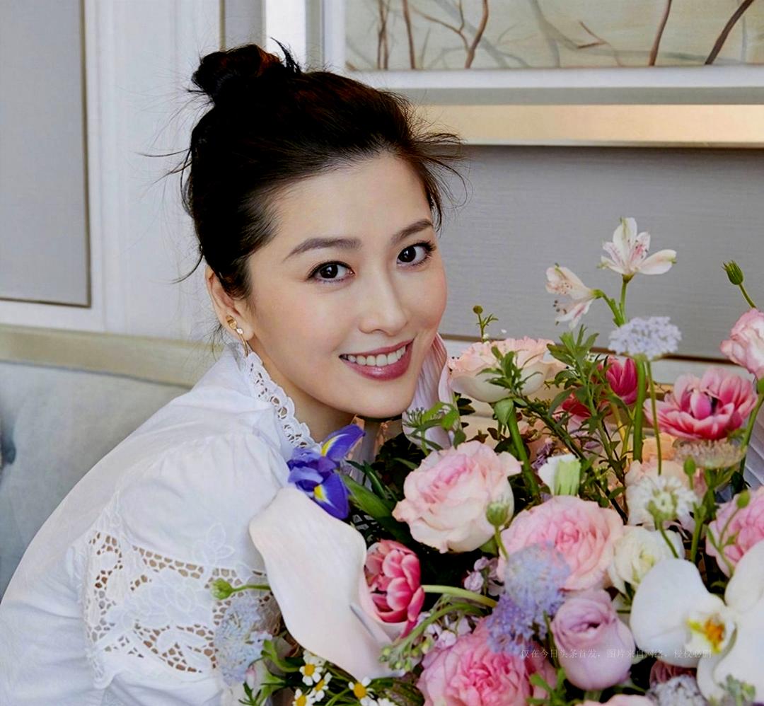 A well-known Hong Kong actress rarely shows off her 2-year-old son's ...