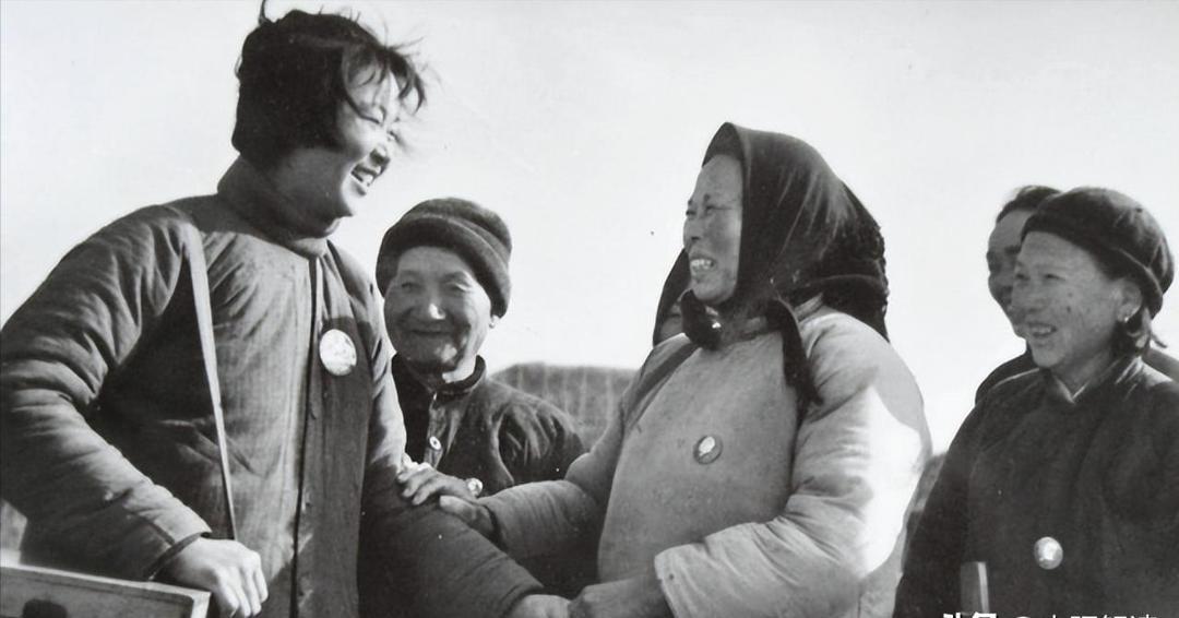 In 1948, he went to Taiwan with Jiang Jun. Looking back 40 years later ...