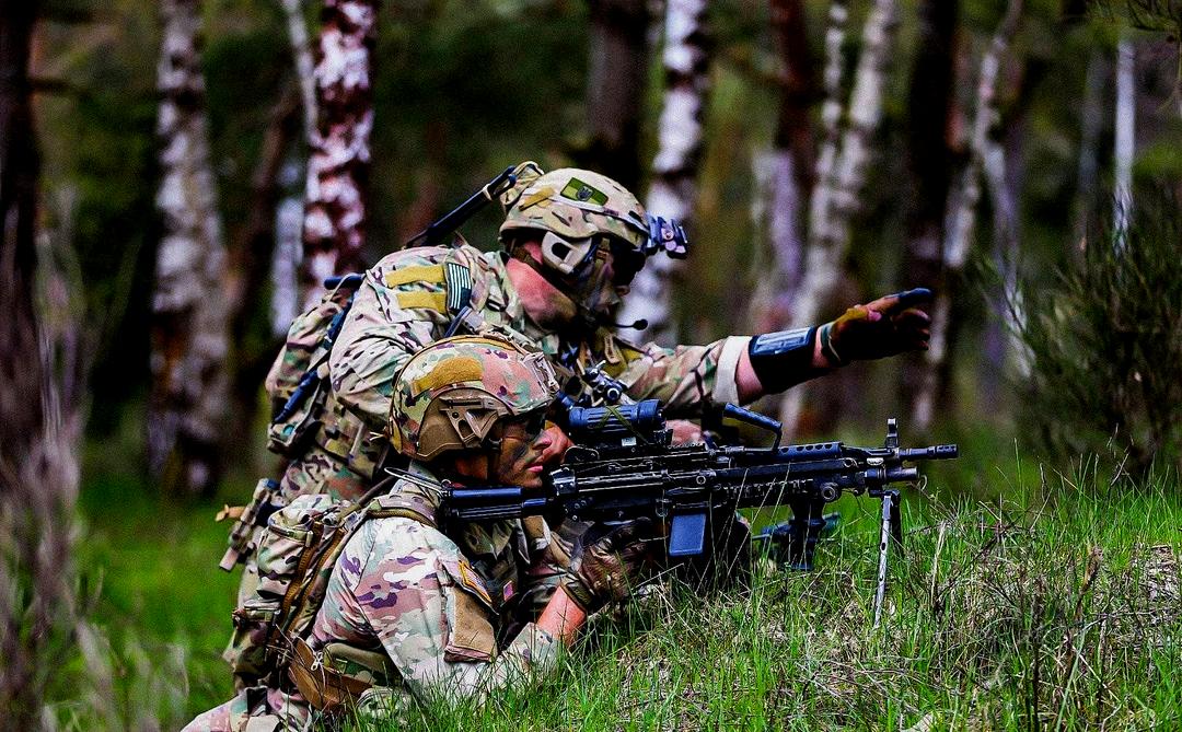 The time for the decisive battle has been advanced, and 60,000 troops ...