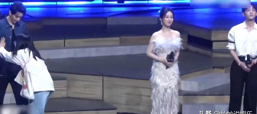 Crazy capital plunder! Greedy star angers fans! - iNEWS