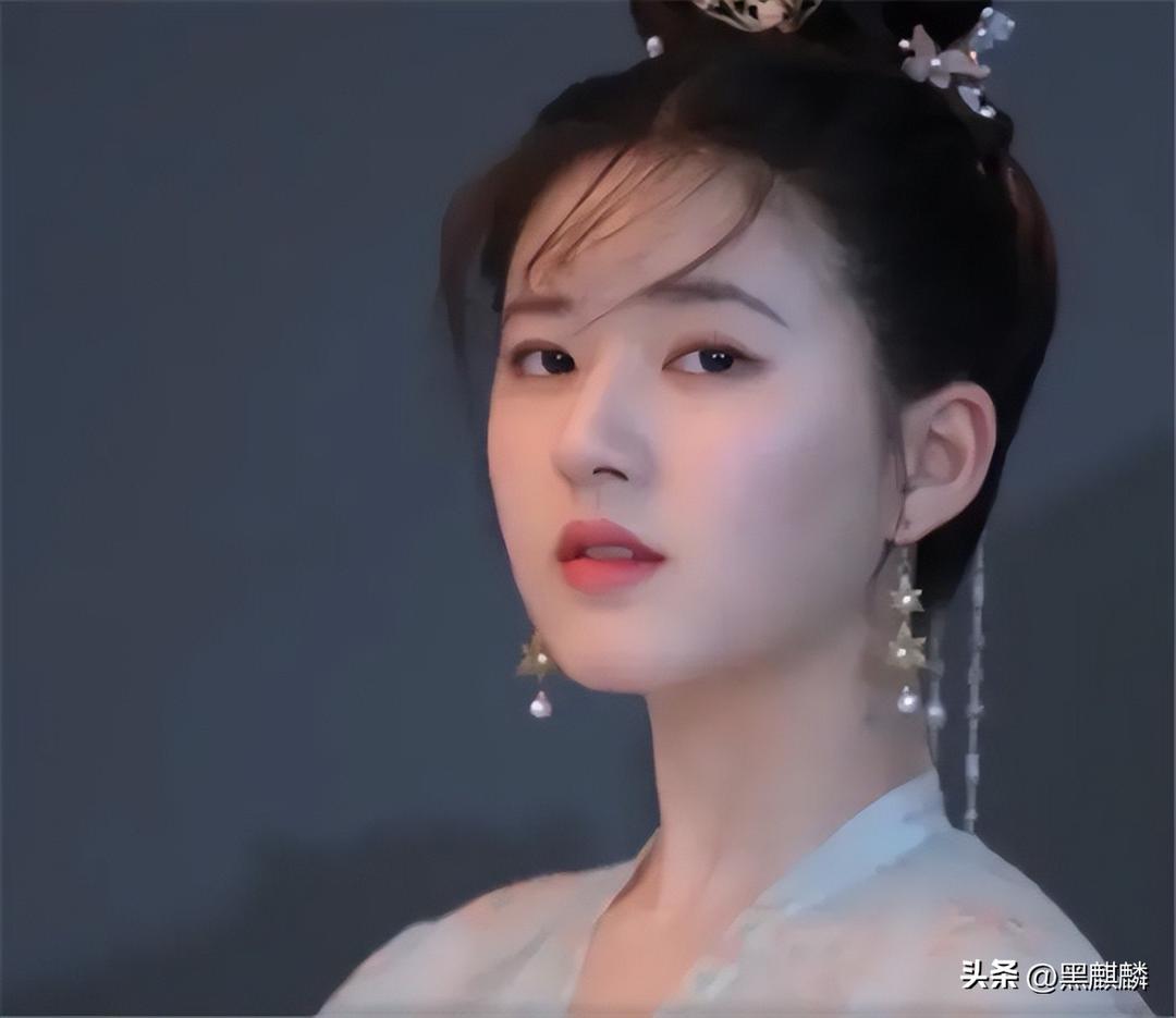 Zhao Lusi's face has changed so much that she can't recognize her. She ...