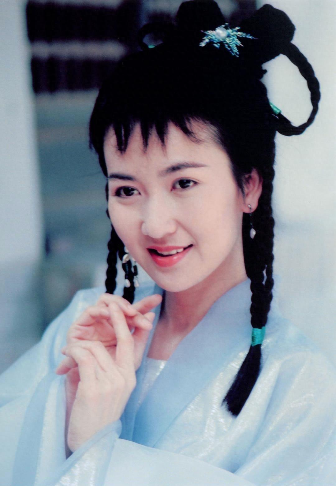 Married into a wealthy family at the age of 21 and divorced at the age ...