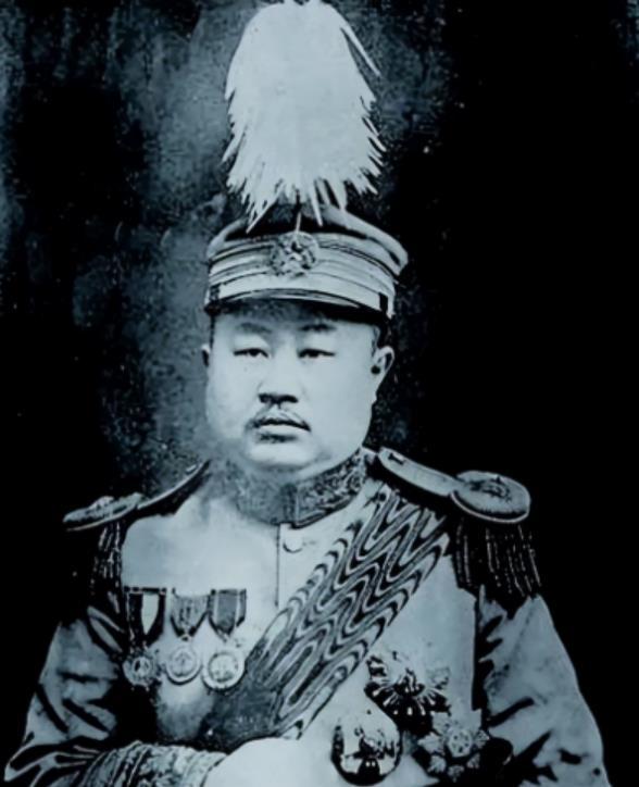 "Golden Arms and Iron Horse: The Truth About Liu Wenhui's Bribery of ...