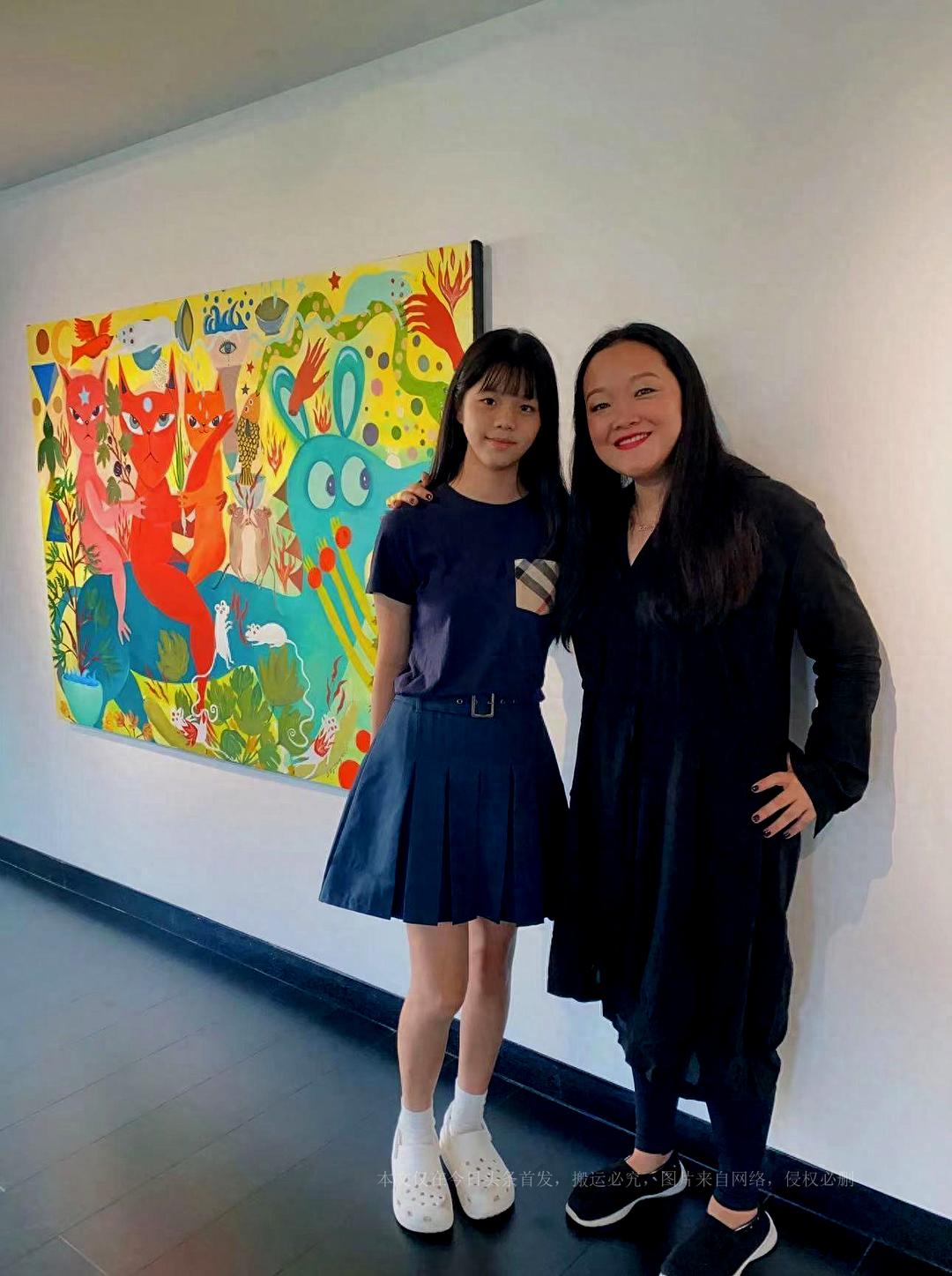 Liang Zuo's daughter rarely reveals her current situation and holds a ...