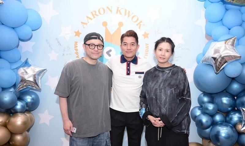 Aaron Kwok celebrates his birthday with a family of four in the same ...