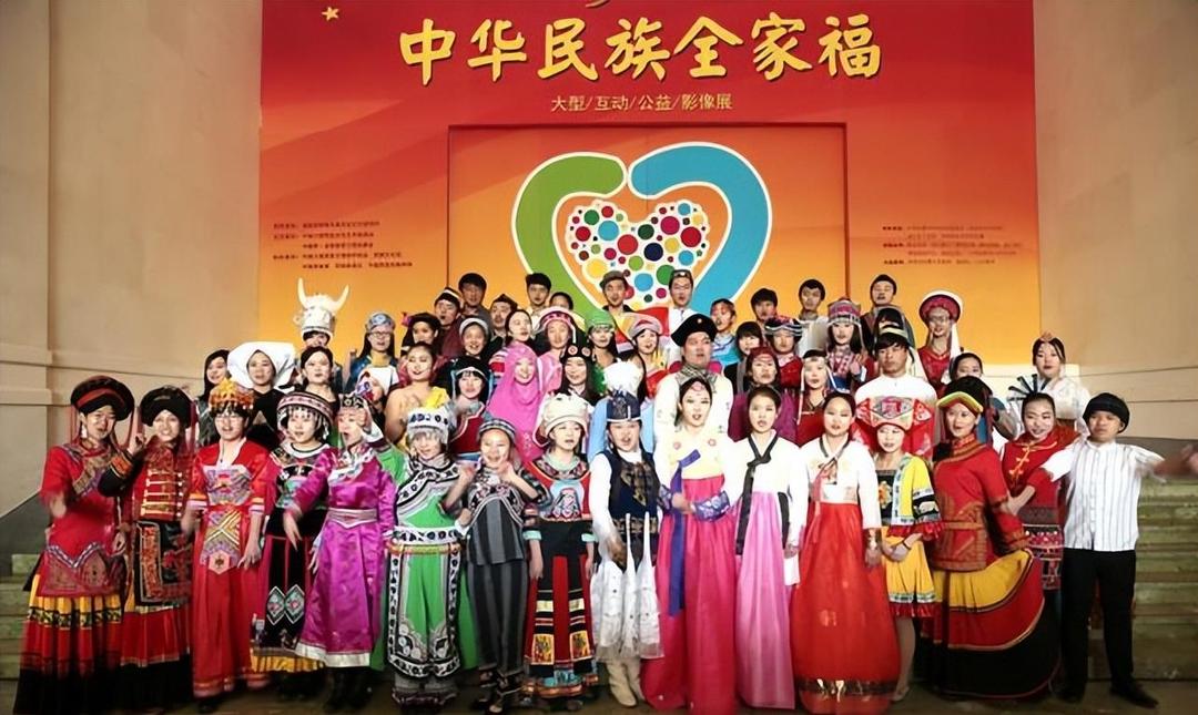 They are pure Han people with a population of 100 million. They speak ...