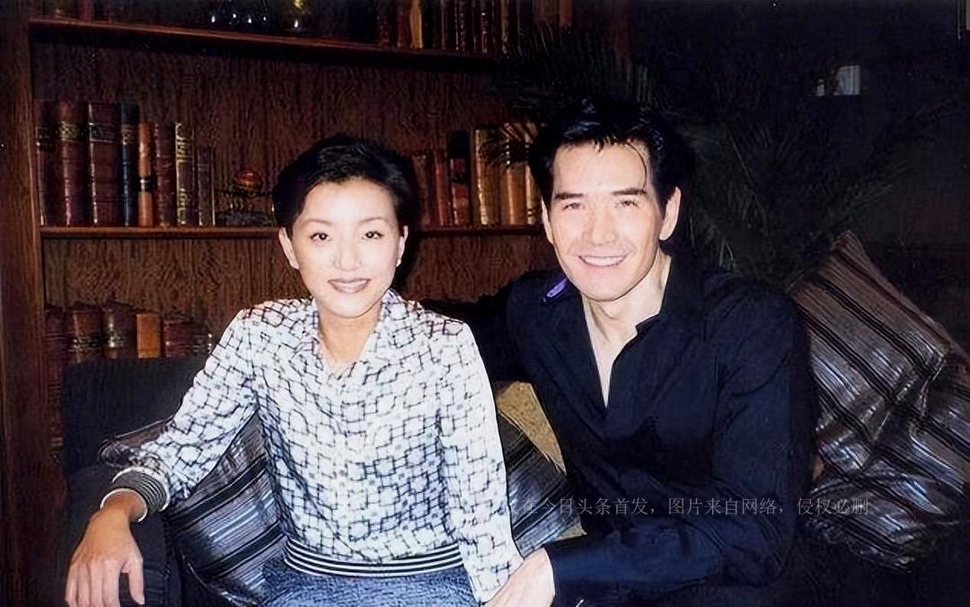 Fei Xiang, 61, lives in a luxurious and exquisite mansion, warm and ...