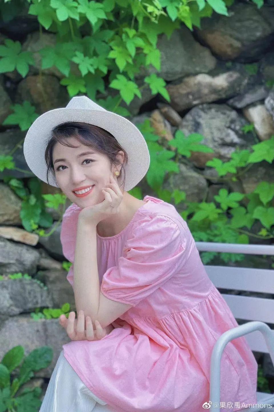 After more than nine months, Guo Xinyu returns to the scene - iNEWS