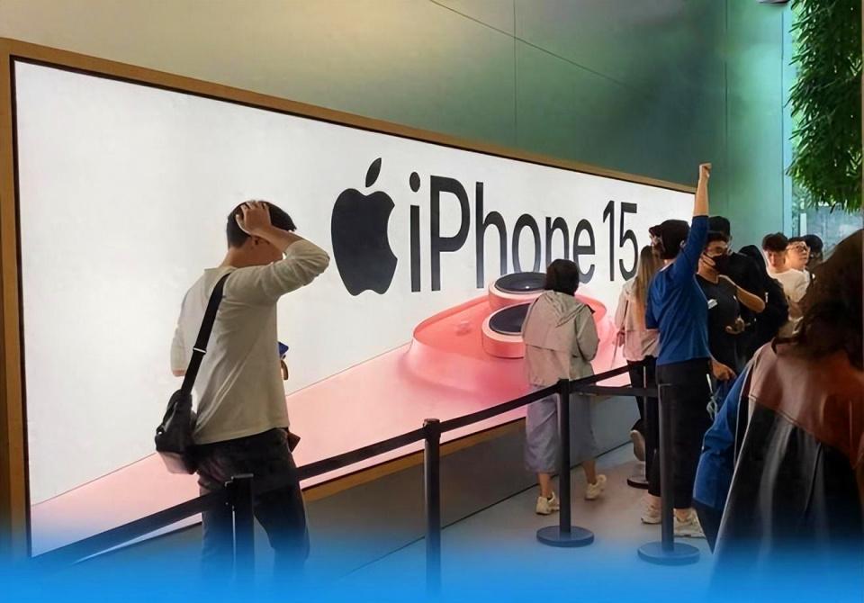 炫酷華為Mate60！iPhone15螢幕減產40%+！ - 資訊咖