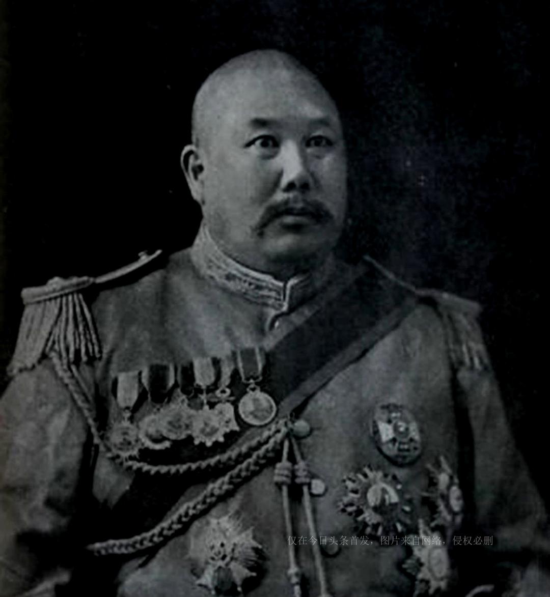 Ma Hongbin, one of the Three Horsemen in the Northwest, launched an ...