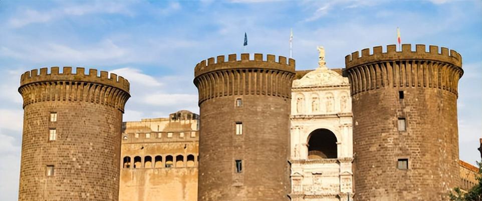 Italian fortification technology and special effects on European ...