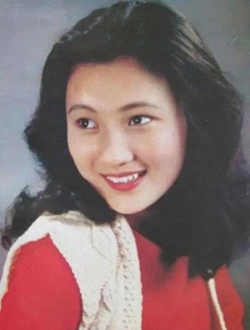 In order to play the role of Concubine Yang, I gained 50 pounds. Lin ...