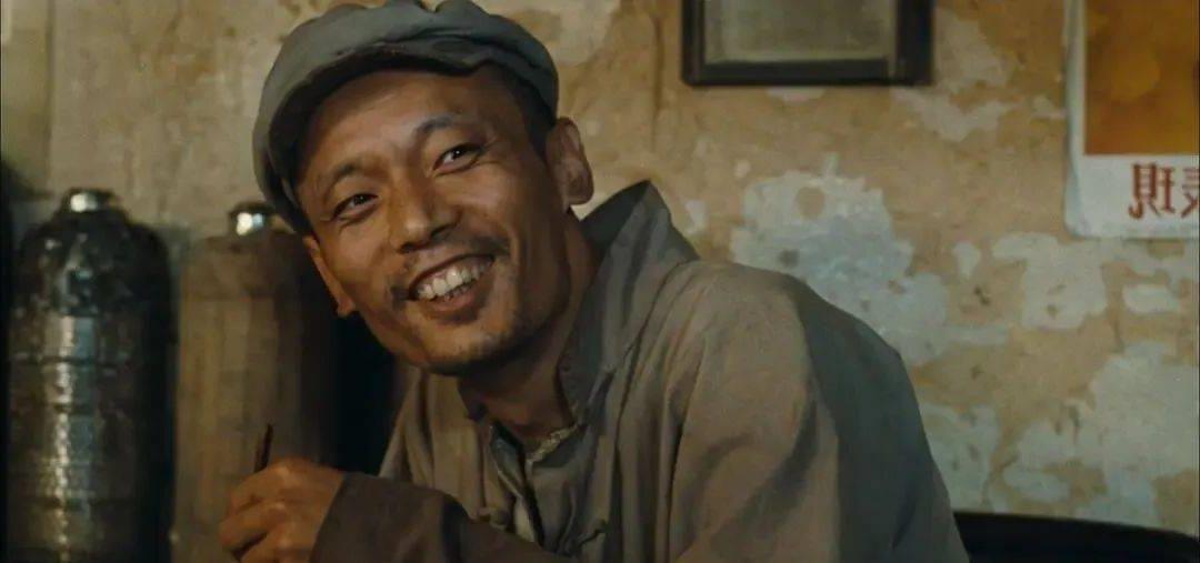 No Trace of Time: Life Trajectory 18 Years After Acting in "Fugui" - iNEWS