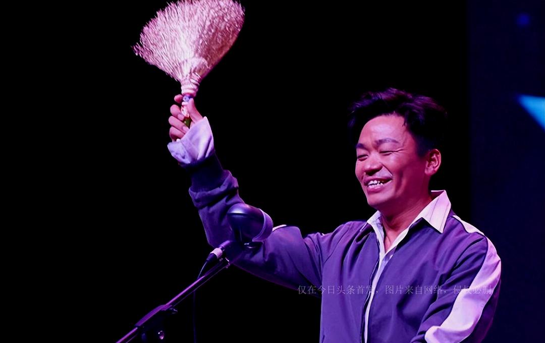 Stephen Chow commented on Wang Baoqiang's "The Octagon", his words were sharp and every sentence ...