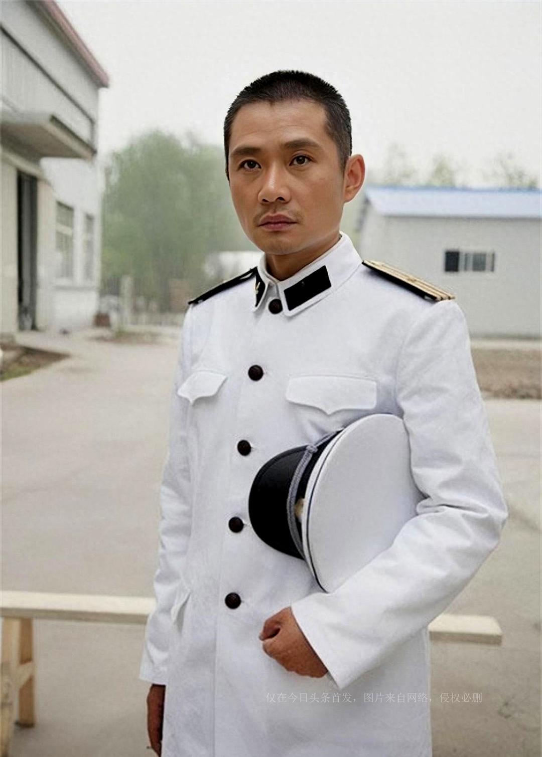 "Old Ding" Ren Shuai: In real life, he married "Dehua", and they have ...