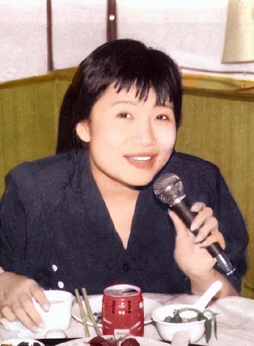 Singer Li Na: Despite the tears of her relatives who dissuaded her from ...