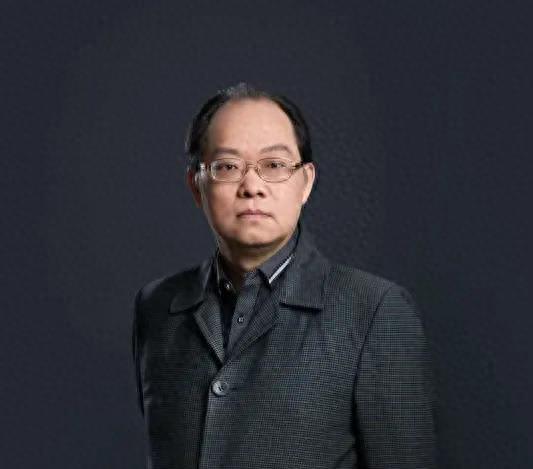 Chinese-American Dr. Xu Zhiming said it very well. Those who like to be ...