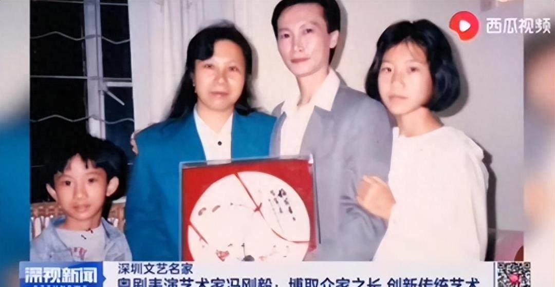 "Doctor Jin" Feng Gangyi was misreported to be Huang Weixiang's husband ...