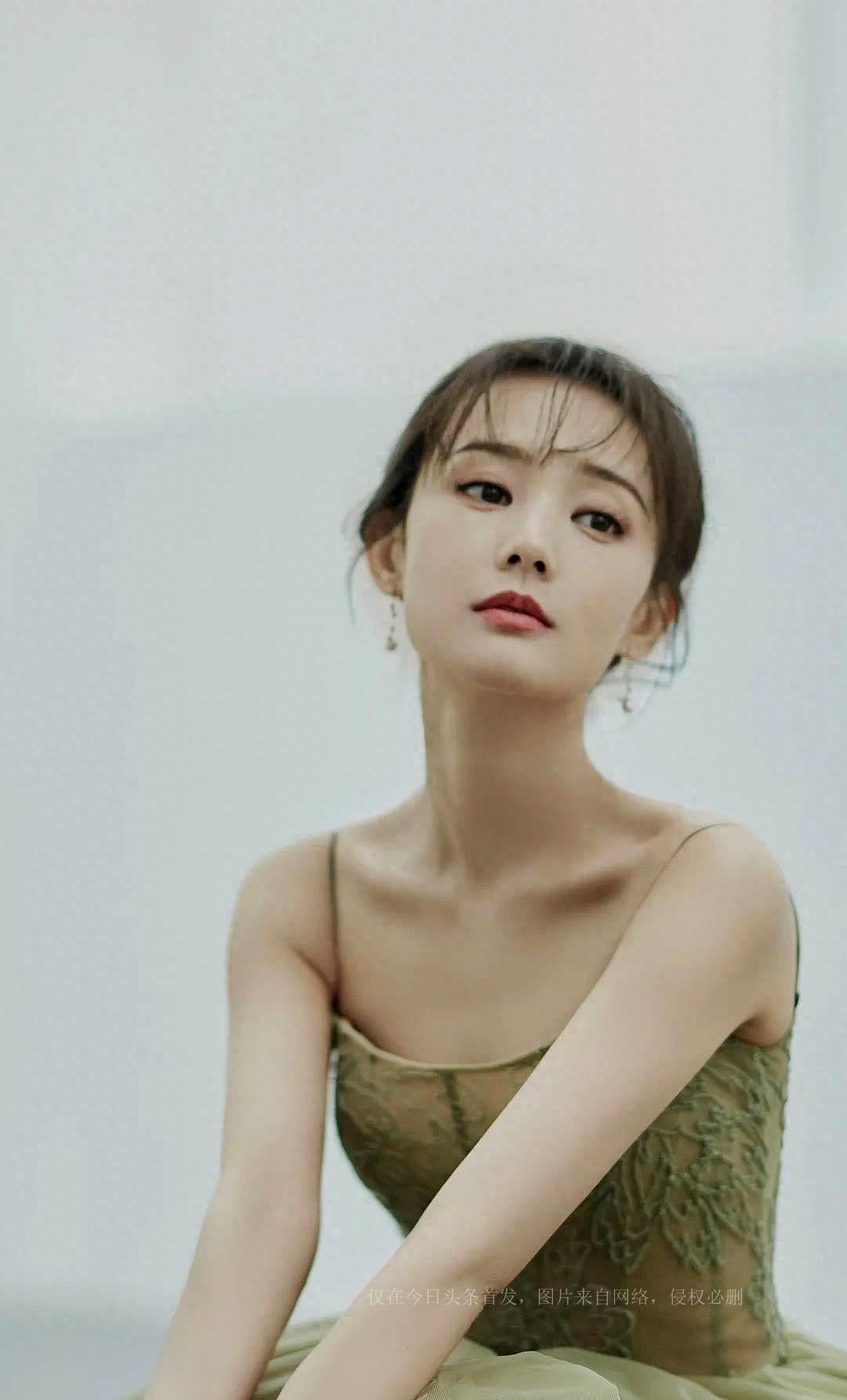 The 33-year-old Li Yitong is so "promising" that he is sexy, sultry and ...