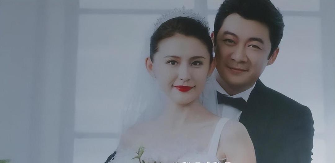 With a stunning collection of supporting characters, the cast of ...