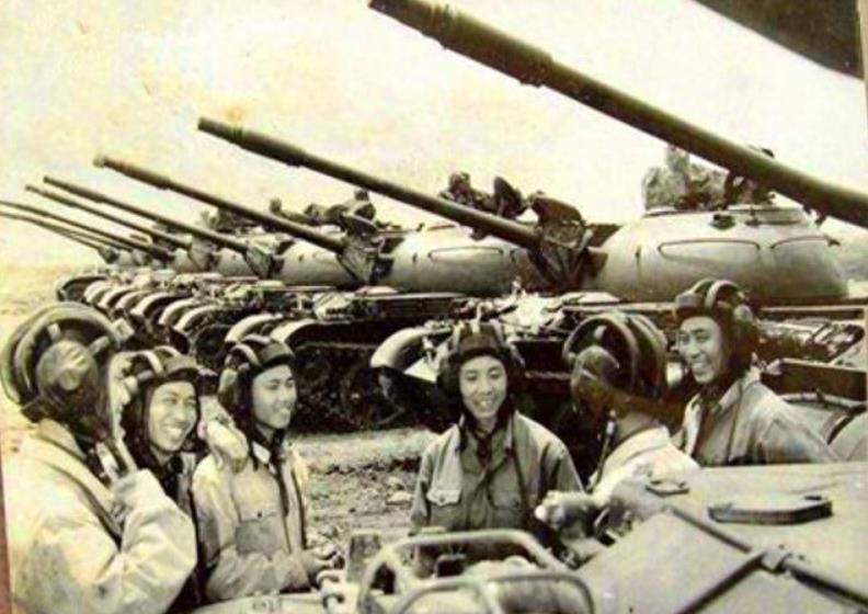 In the war against Vietnam, how many tanks of the 55th Army Tank ...