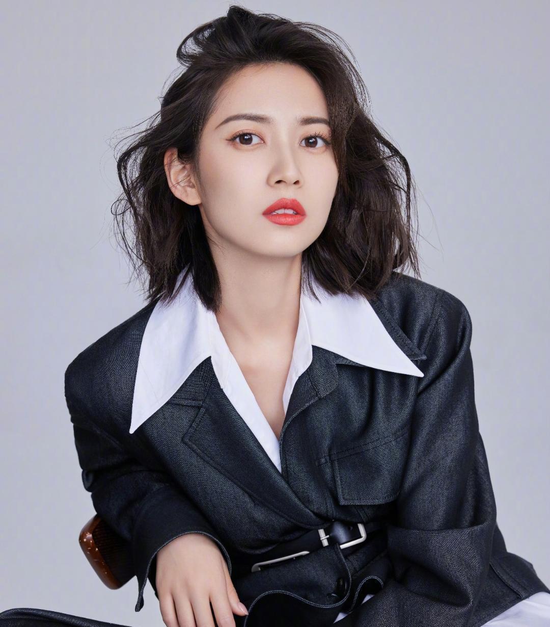 Chen Yuqi officially announced her departure from Tang Yan, and her ...