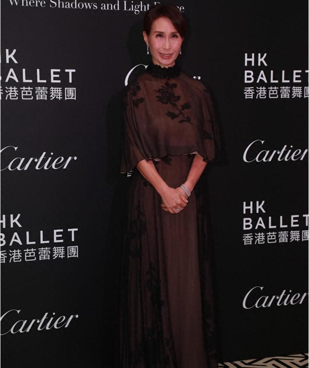 He Chaofeng, the daughter of a wealthy family: Career is the most ...