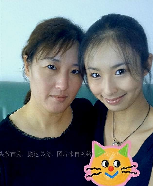 Zhai Ling: She was jokingly called the Blue Water Golden Eyed Beast by ...