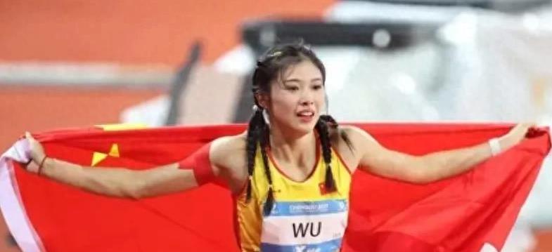 Hurdle goddess Wu Yanni stopped training to pay attention when she ...
