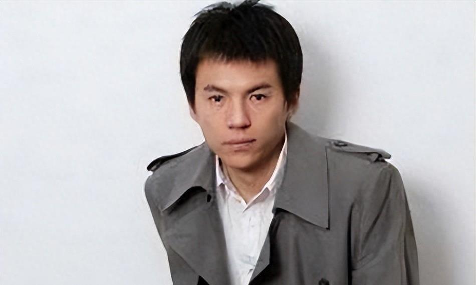 Wang Shuo, the "bad boy in Beijing": gave Zhou Xun 3.88 million as a ...