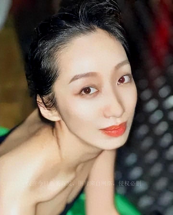 The "scumbag" whom Zhou Xun and Xu Jinglei failed to deal with was actually trained by her to ...