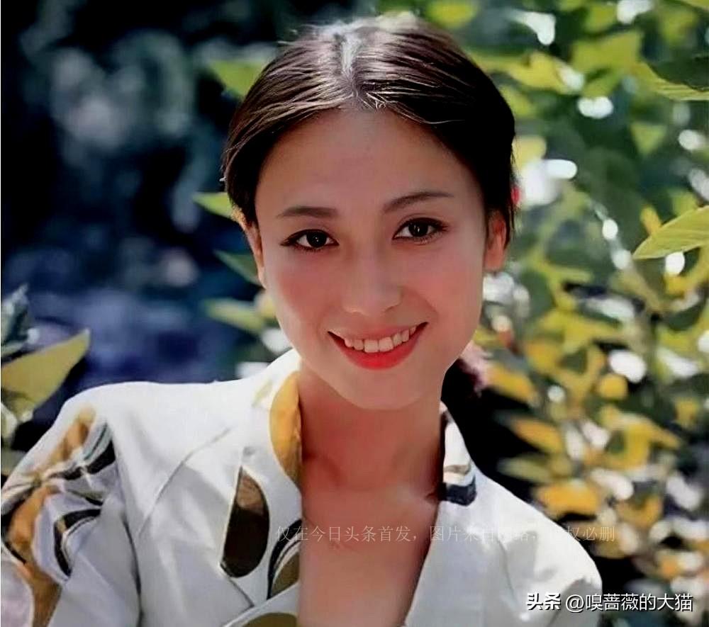 Zuo Ling, a popular beauty star in the 1990s, remarried happily and became more and more ...