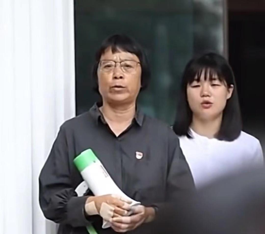 Zhang Guimei's sequel: The showdown between Tan Weiwei and Hai Qing - iNEWS
