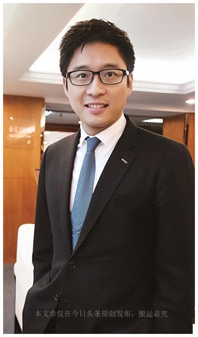 Guo Jingjing's husband Huo Qigang was promoted again! Marrying Guo ...