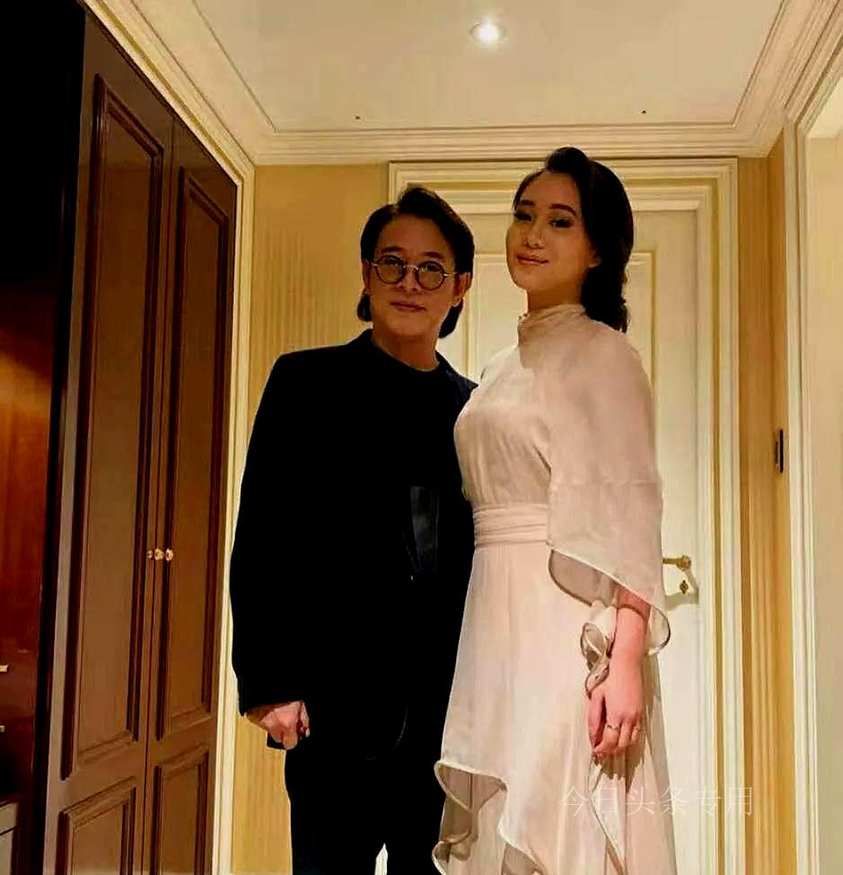 Li Lianjie was paralyzed in bed and was abandoned by Li Zhi. His 2 ...