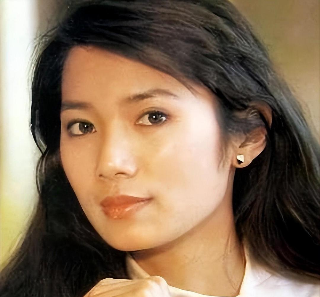 Famous actress Li Yun: She suffered a fracture while practicing ...