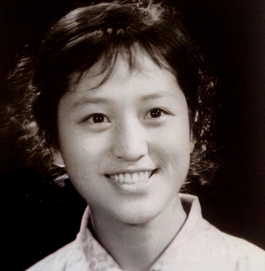 Zhang Suxia: She wholeheartedly supports her son Huang Xiaoming and ...