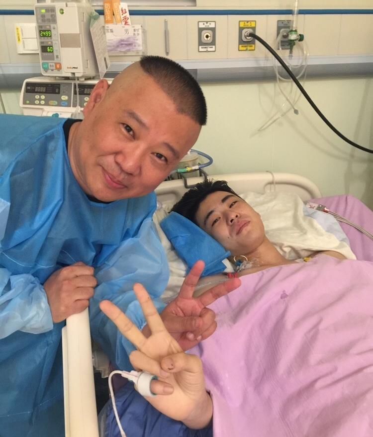 How did Zhang Yunlei transform from a crosstalk actor to a singer step ...