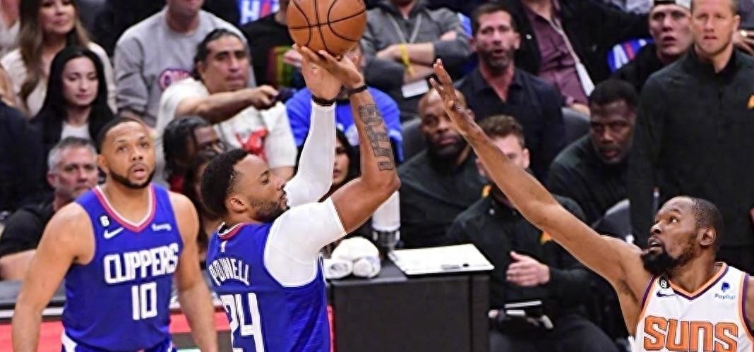 30 points + 42 points, the Clippers are proud to be defeated! Booker ...