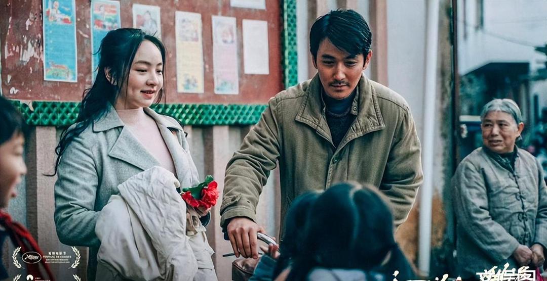 The box office has exceeded 100 million, the reputation has exploded ...