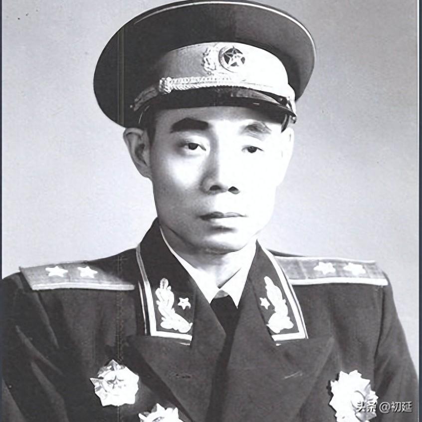 First awarded in 1955: 177 lieutenant generals' positions, resumes ...