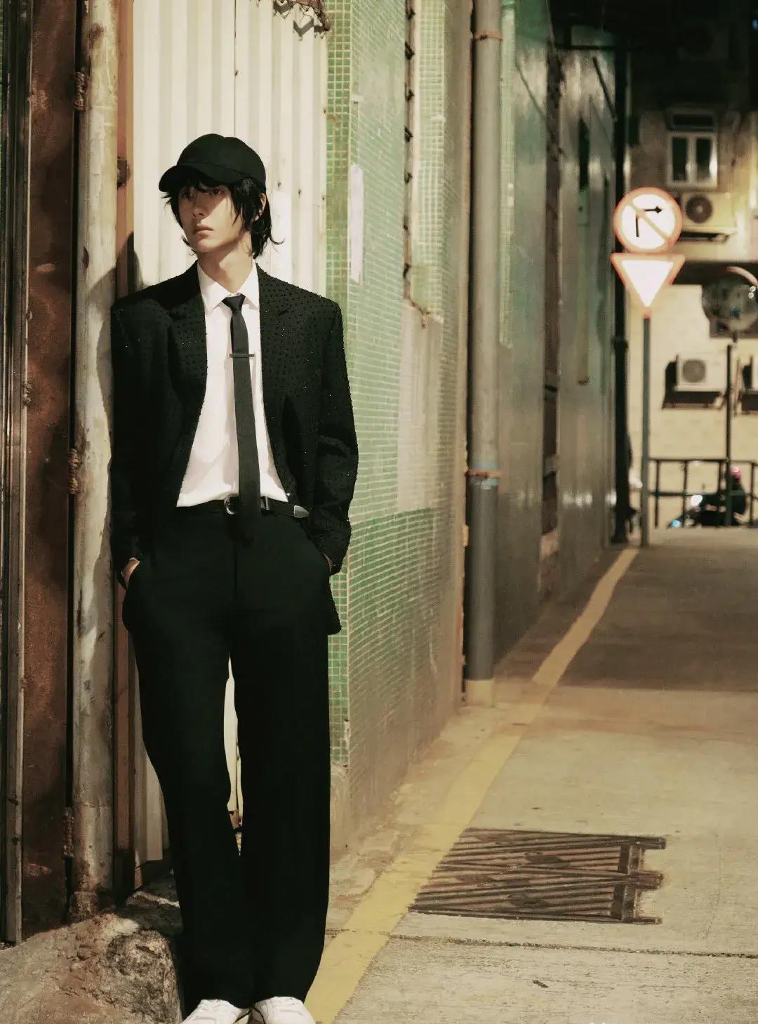 12.17 Entertainment: Yang Zi, Wang Yibo, Zhao Liying, Tang Yan, Gong ...