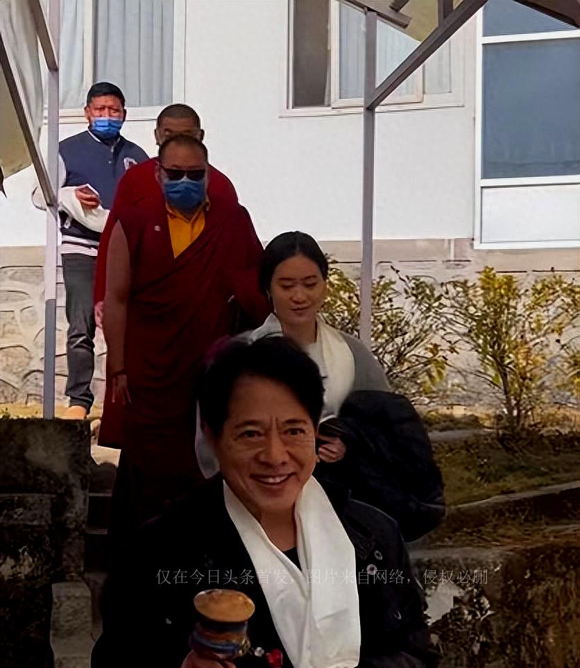 Jet Li celebrated the birthday of his wife Li Zhi, and his family ...