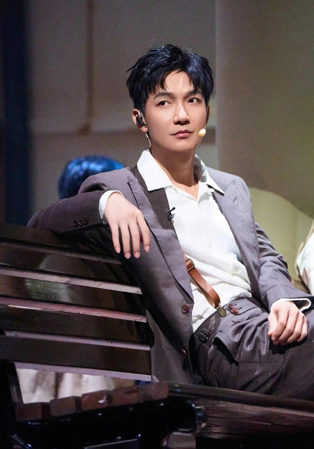 Call Me by Fire's four votes left people speechless: “Falling Leaves ...