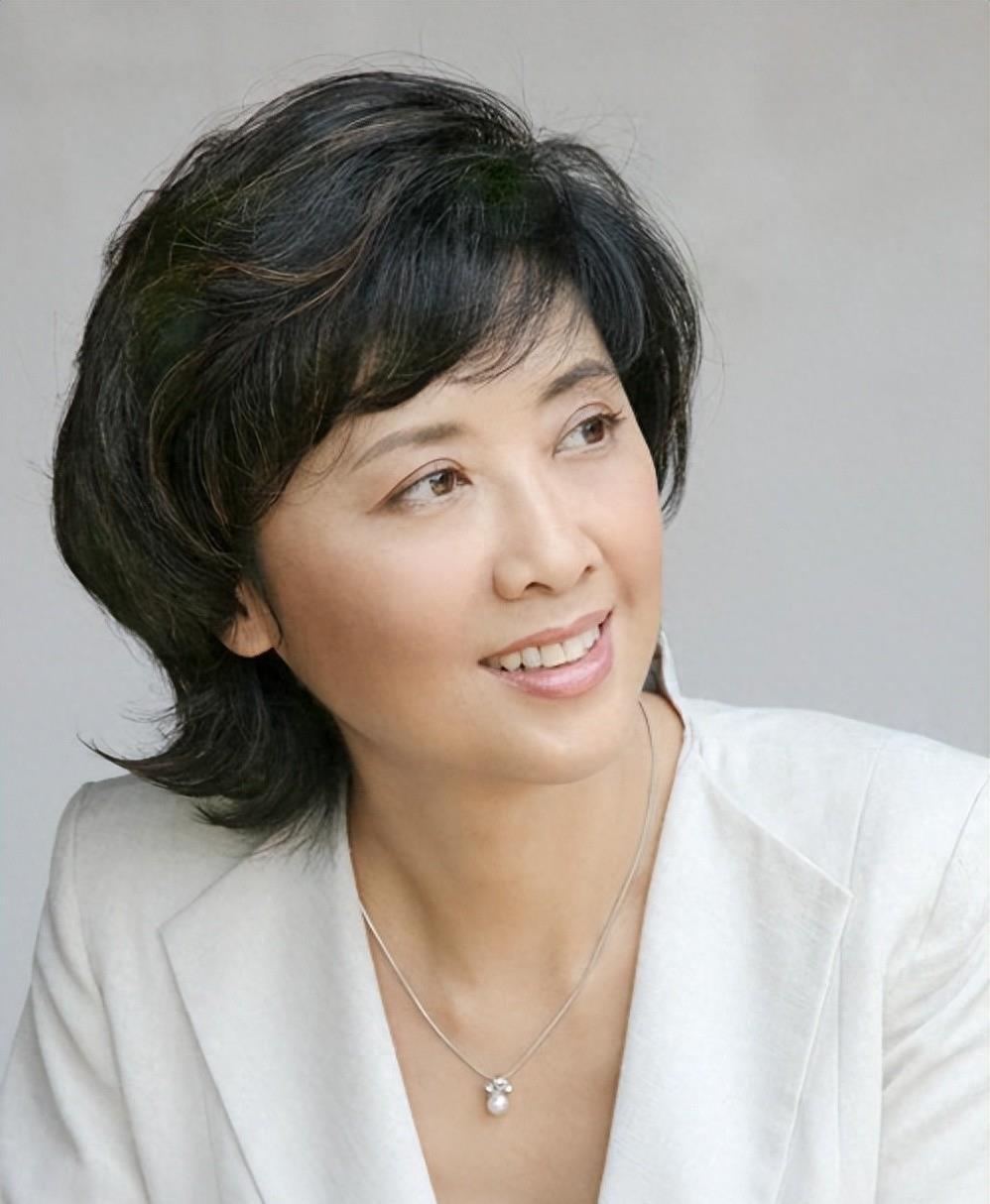 Seeing the 71-year-old Zhu Lin's aging appearance, I realized that the ...