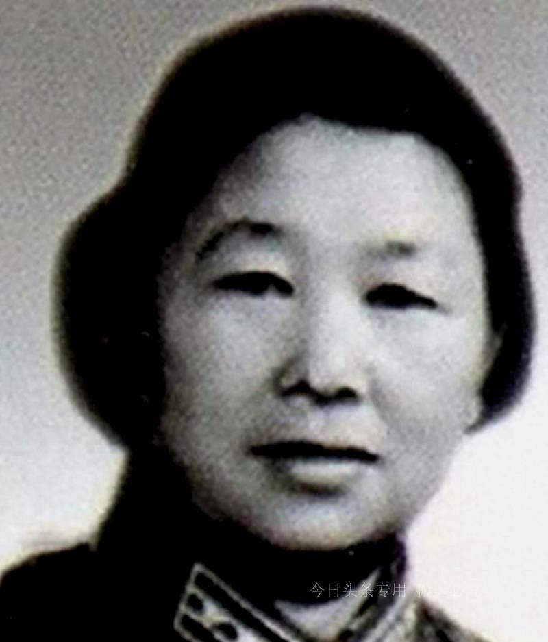 Li Zhen and the two female generals of the New Fourth Army: their ...