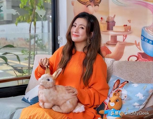 41-year-old Selina Ren Jiaxuan officially announced her pregnancy! Confess to my husband ...