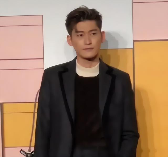 After the "Eighth District" was taken off the shelves, Zhang Han ...
