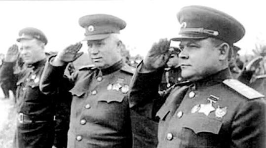 "Great German" and SS "Skull" divisions - stubbornly blocking Konev's ...