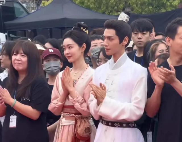 laugh! Song Yi and Luo Yunxi cooperated in the new drama "Yan Xin Ji ...